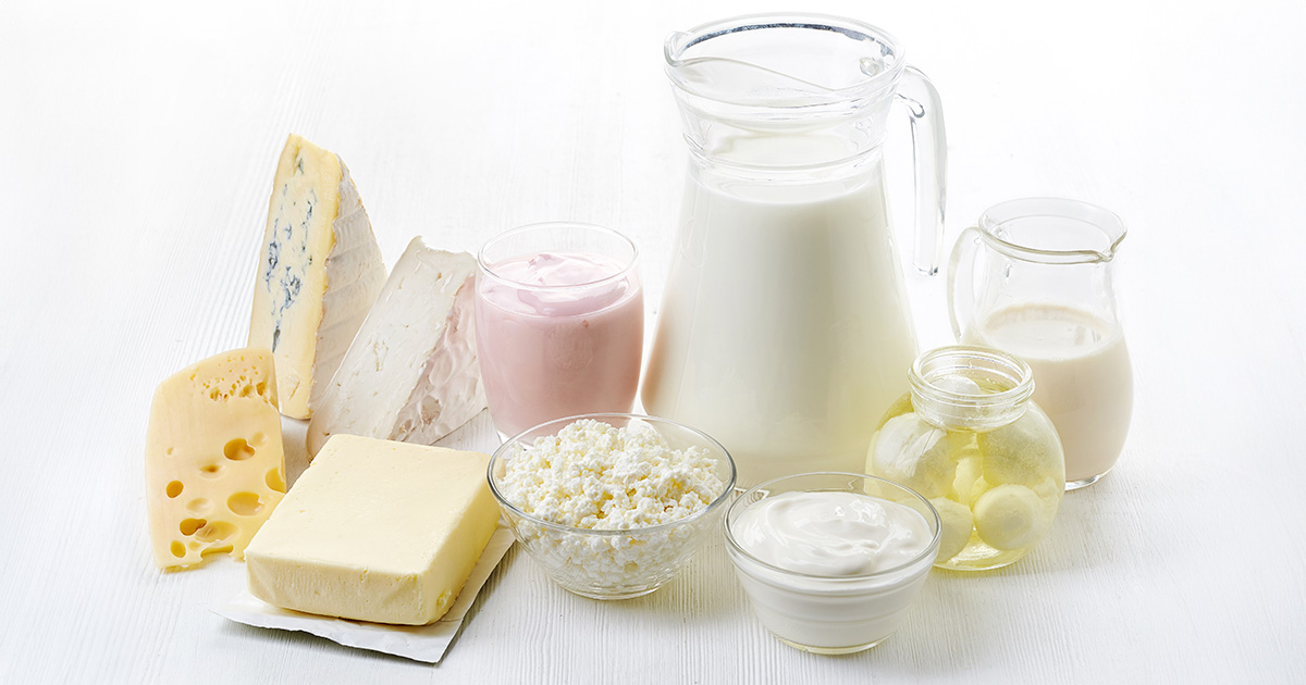 Beneficios de los productos lácteos enteros para la salud